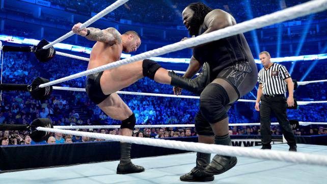 WWE In live!!!!: RANDY ORTON vs MARK HENRY