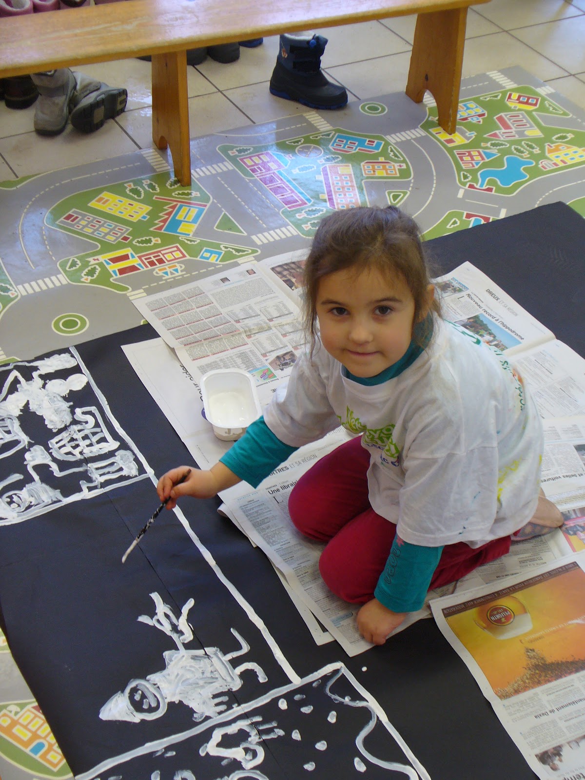 Ecole maternelle Saint Joseph: Fresque hivernale(bis)