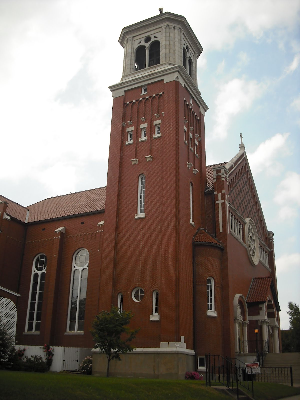 Kentucky Travels: St. Stephens Cathedral, Owensboro