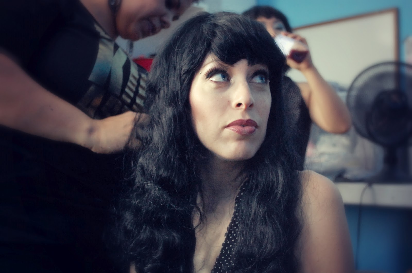 SIOBHAN PHOTO SHOOT: HOT AND HUMID STYLE - The Militant Baker