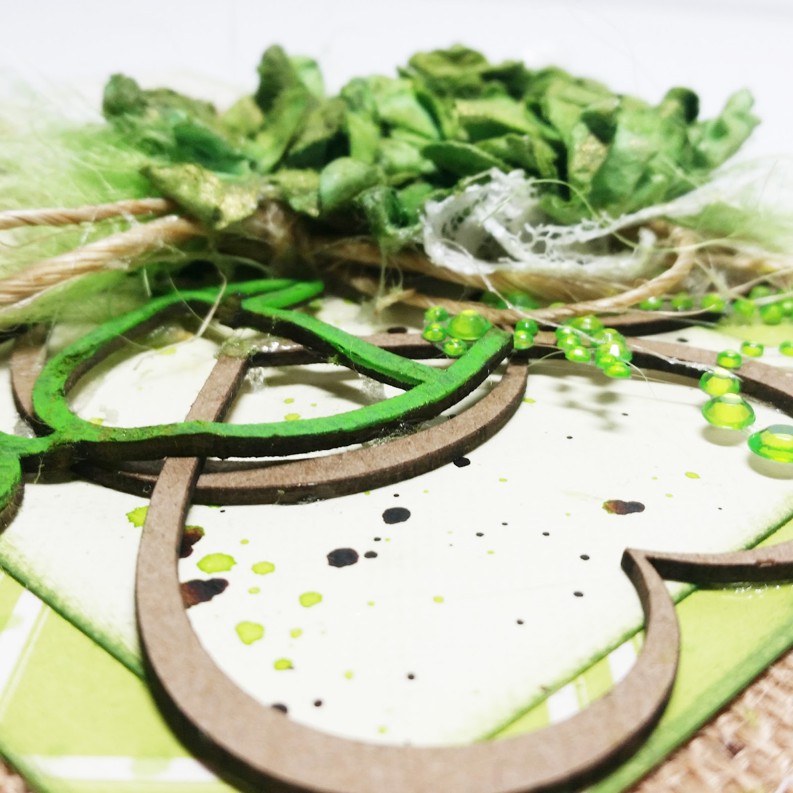 Erin Reed Makes: Green "Dream" Card **Creative Embellishments & Eyelet ...