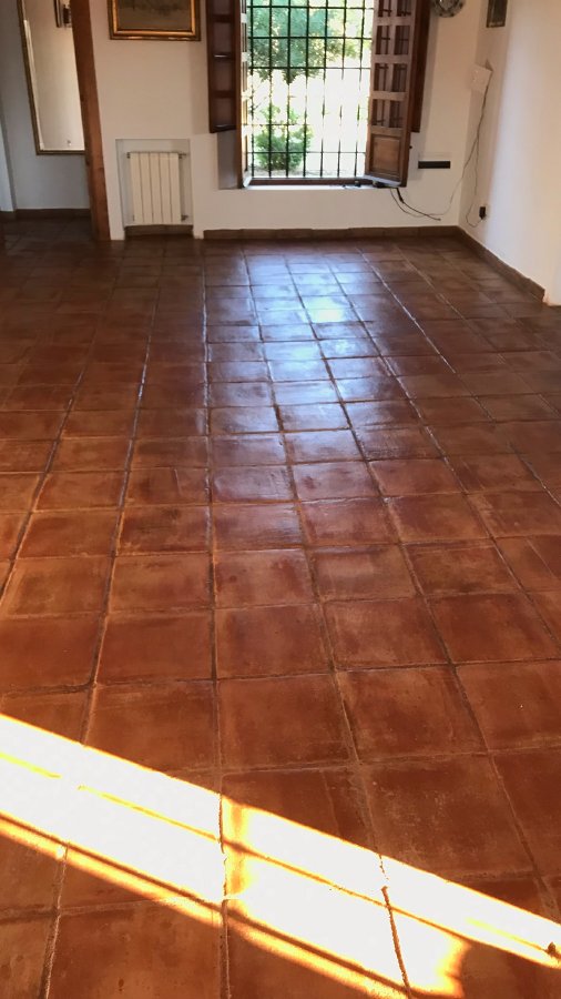 SUELO DE BARRO INTERIOR EN VERA (ALMERIA)