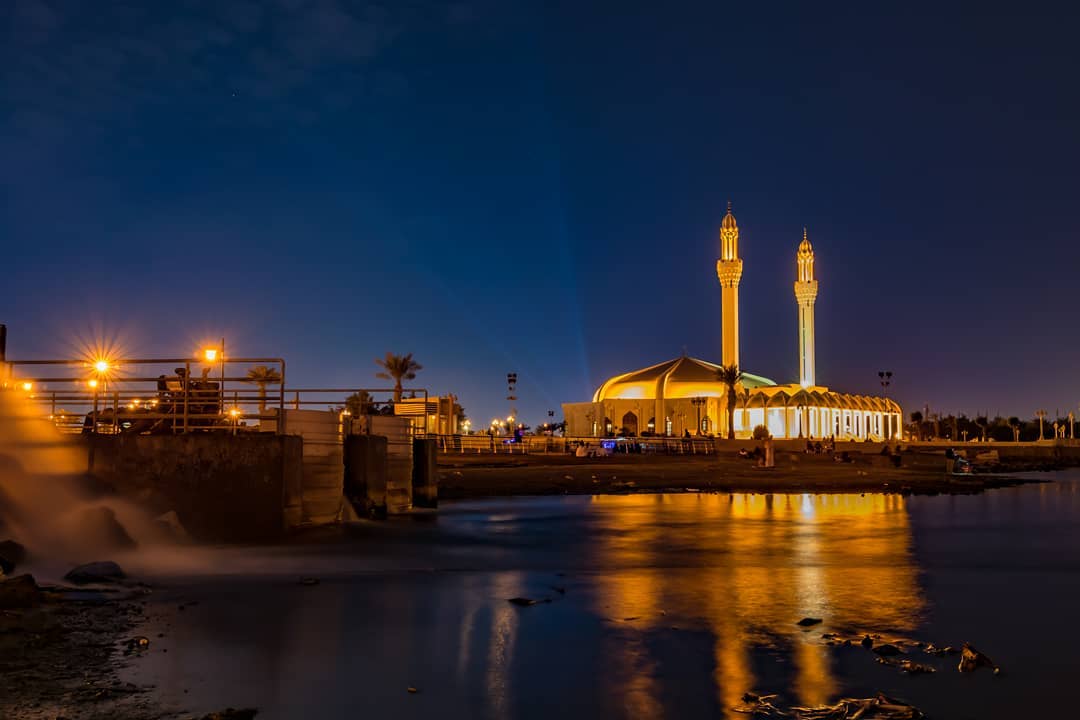Jeddah Daily Photo: Jeddah's Al Anani Mosque at Dusk