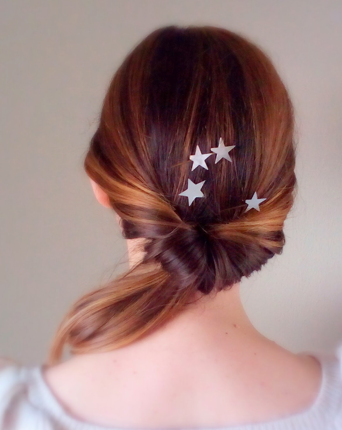 Chic Compass: DIY star hair pins