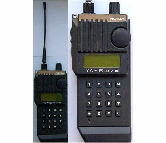 Technology & Real Facts: Flashback: Nokia evolved from 10 KG to 139 grams