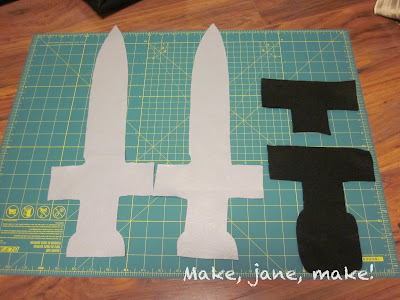 Make, Jane, make!: DIY Hallowe'en: Felt and Cardboard Sword Tutorial