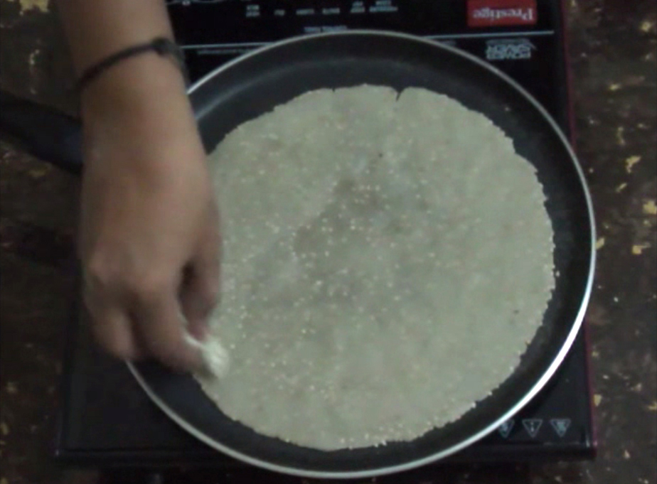 Sukku's Kitchen : SAJJA ROTTE PAALU / BAJRA ROTI PORRIDGE - Traditional ...