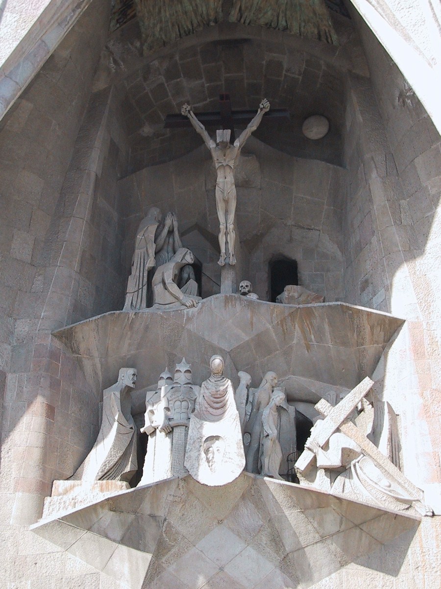 Blue Eyed Ennis: The Passion La Familia Sagrada Basilica