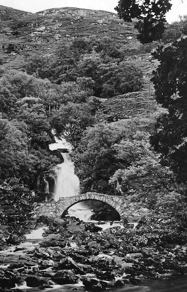 Tour Scotland: Old Photograph Roman Bridge Glen Lyon Perthshire Scotland
