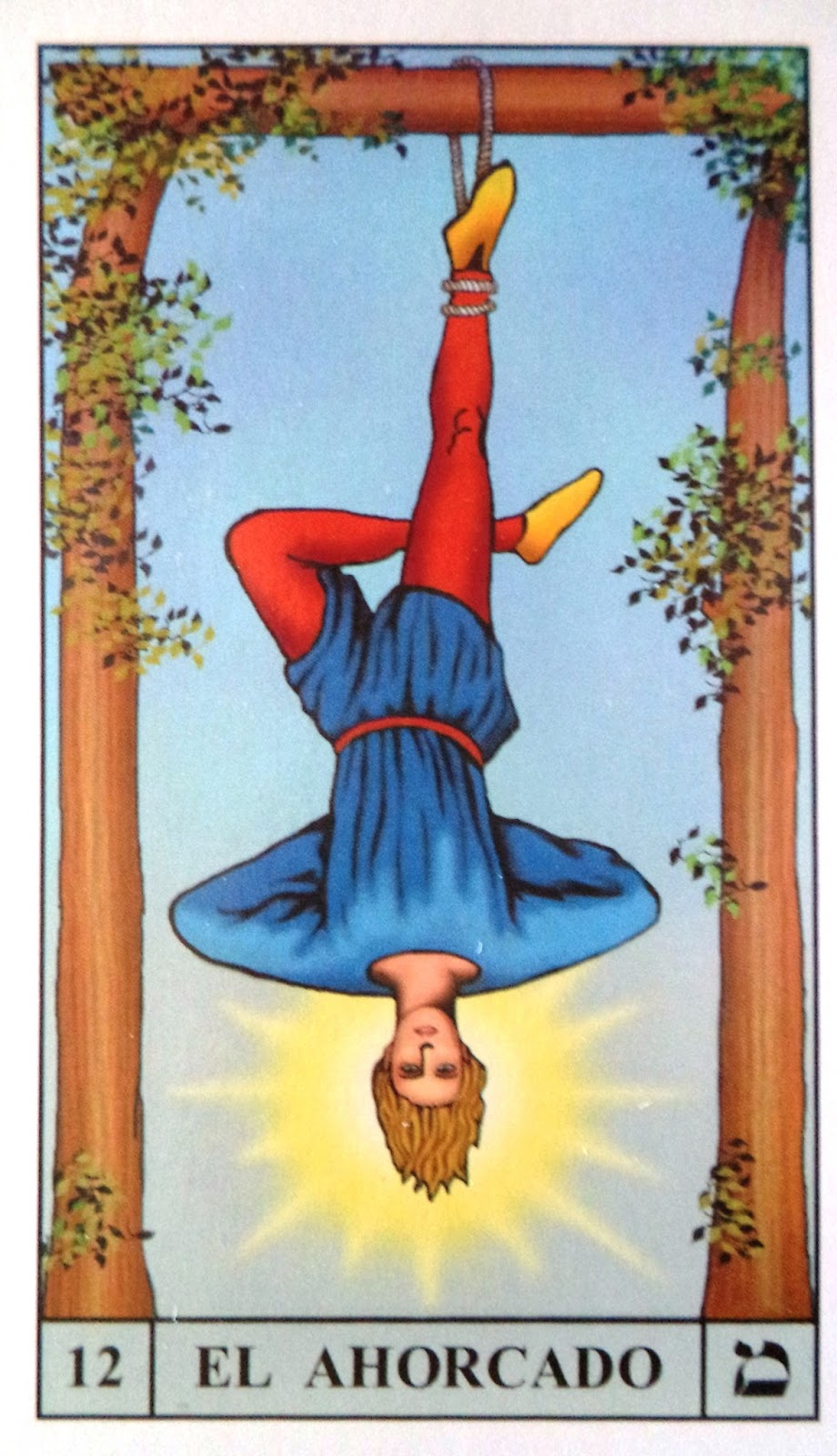 Tarot Brisa de Mar: Combinaciones con el colgado en el amor