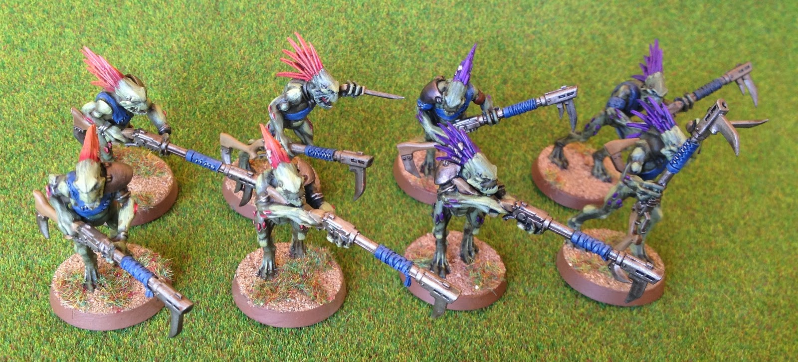 Hand of Junk: Kroot with Orange Dreadlocks