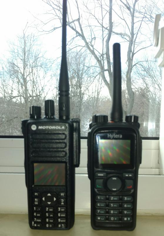 HYTERA 782 UHF DMR Radio: Motorola XPR 7550 vs Hytera PD782