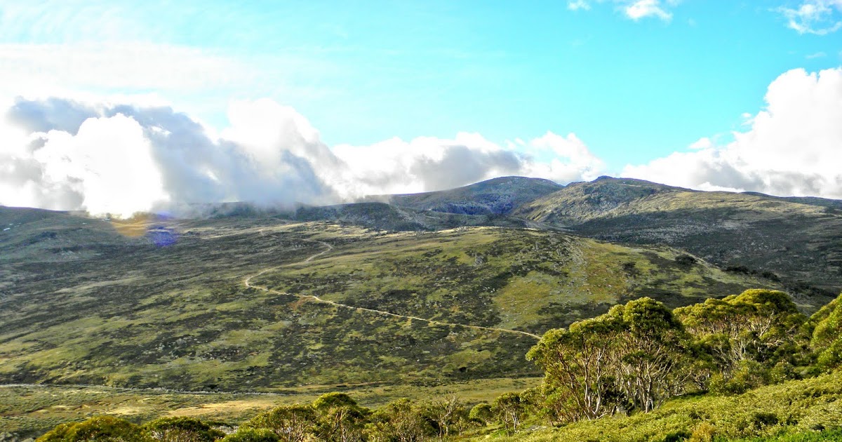 Mountains: Twynam & Carruthers & Townsend, NSW, Australia
