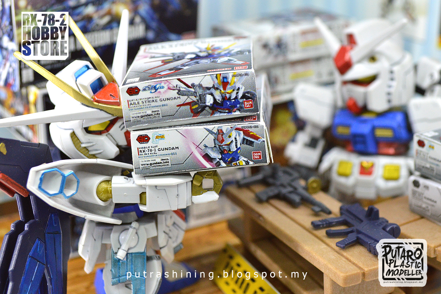 SD Gundam EX-Standard RX-78-2 custom "RX-78-2 Hobby Store" by Putra Shining