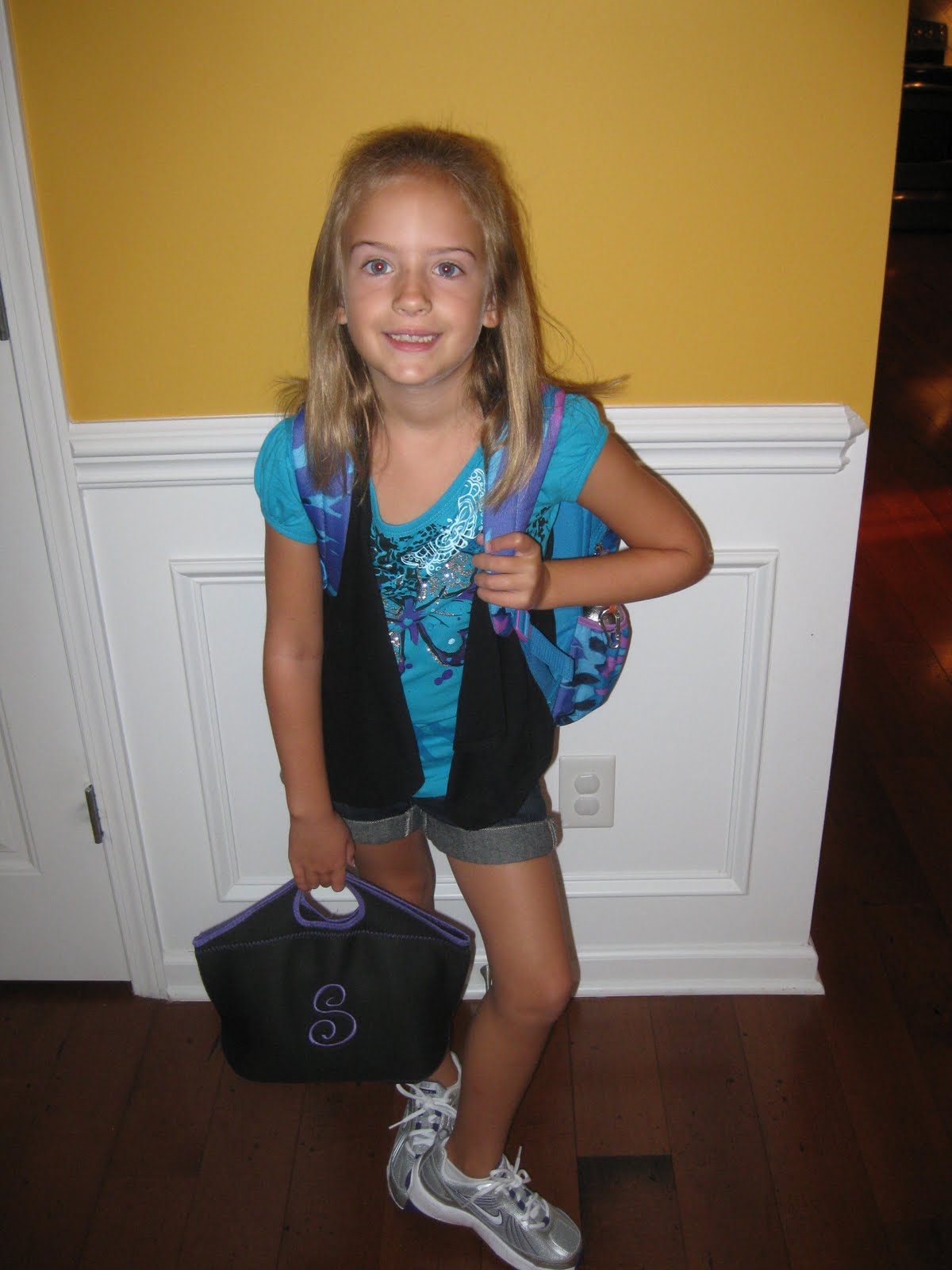 Our Girls: Girls First Day of School 2011-2012