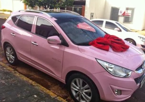 Marina Barcelos: Carros Rosa MK no Brasil e no Mundo