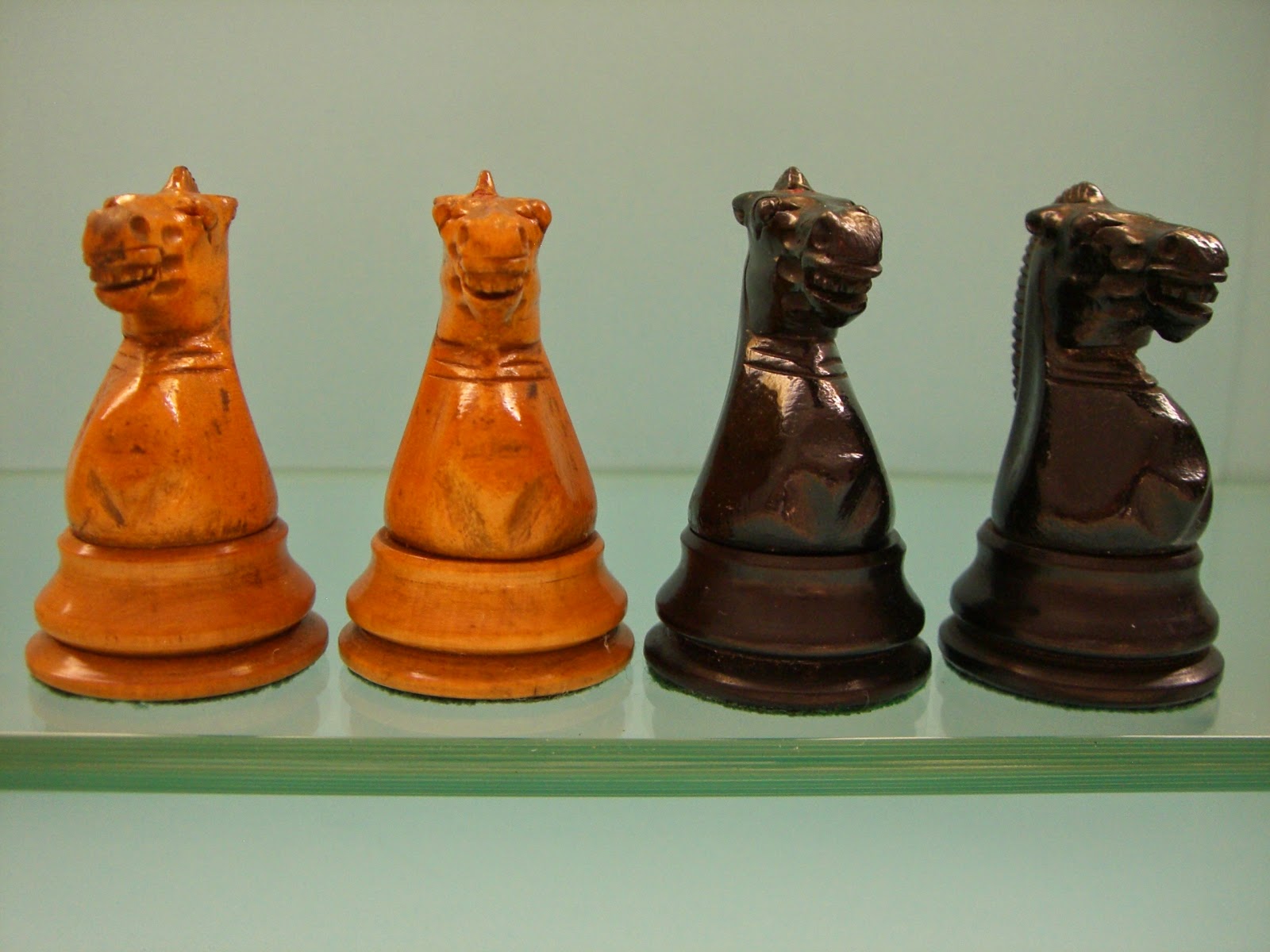 El desván del ajedrez: Ajedrez "Jaques London" modelo "Undrilled ...