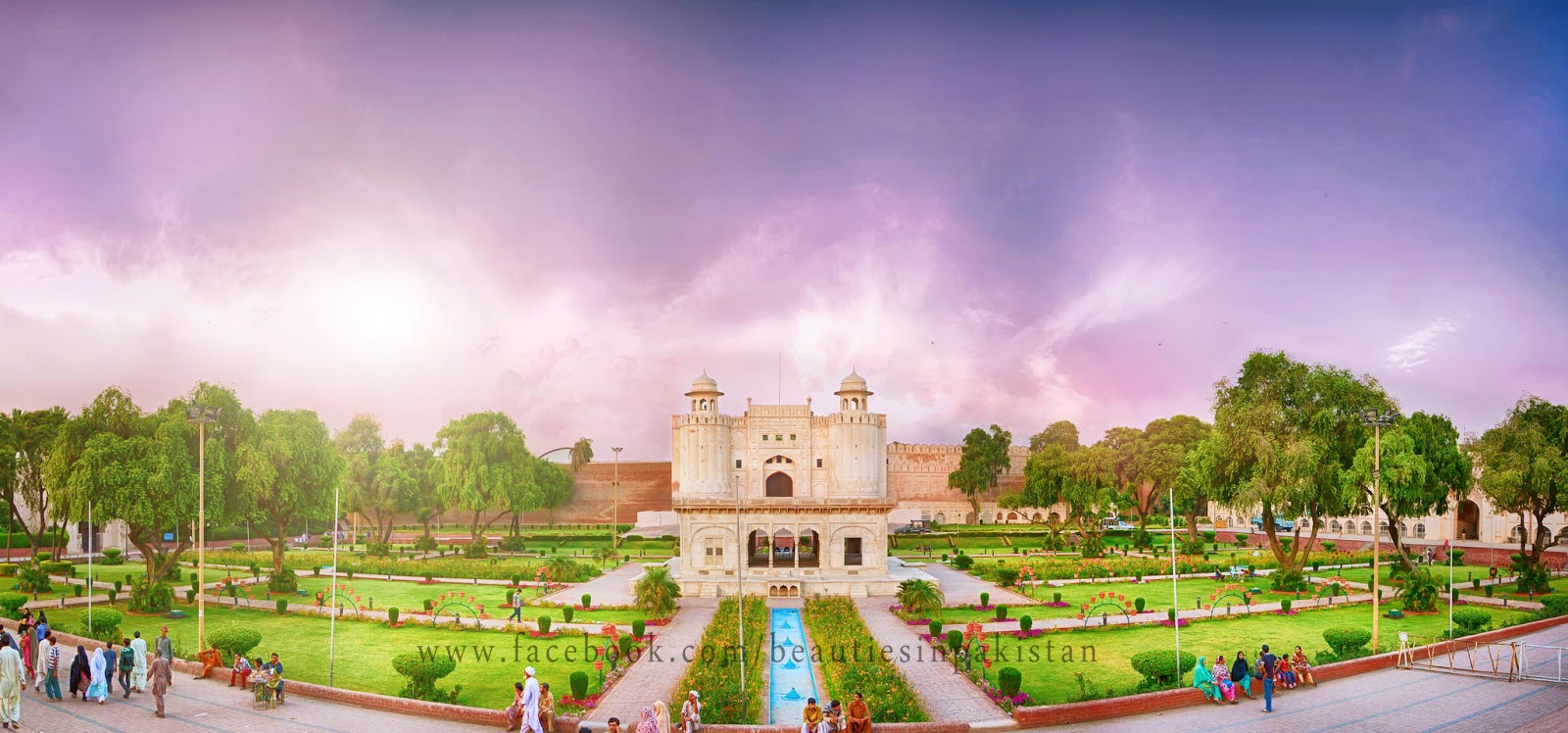 Lahore Fort (Shahi Qila Lahore) ~ Beautiful Places In Pakistan