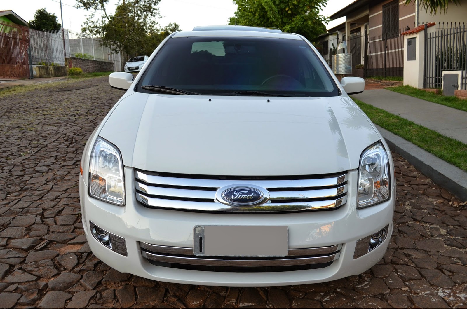 Beto Automóveis: 2008 - FORD FUSION BRANCO C/ TETO (VENDIDO)