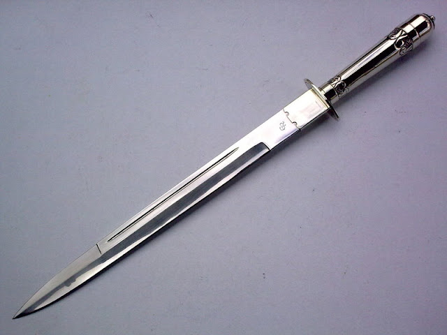 PLATERIA CRIOLLA CUCHILLOS CRIOLLOS: 2011-04-10