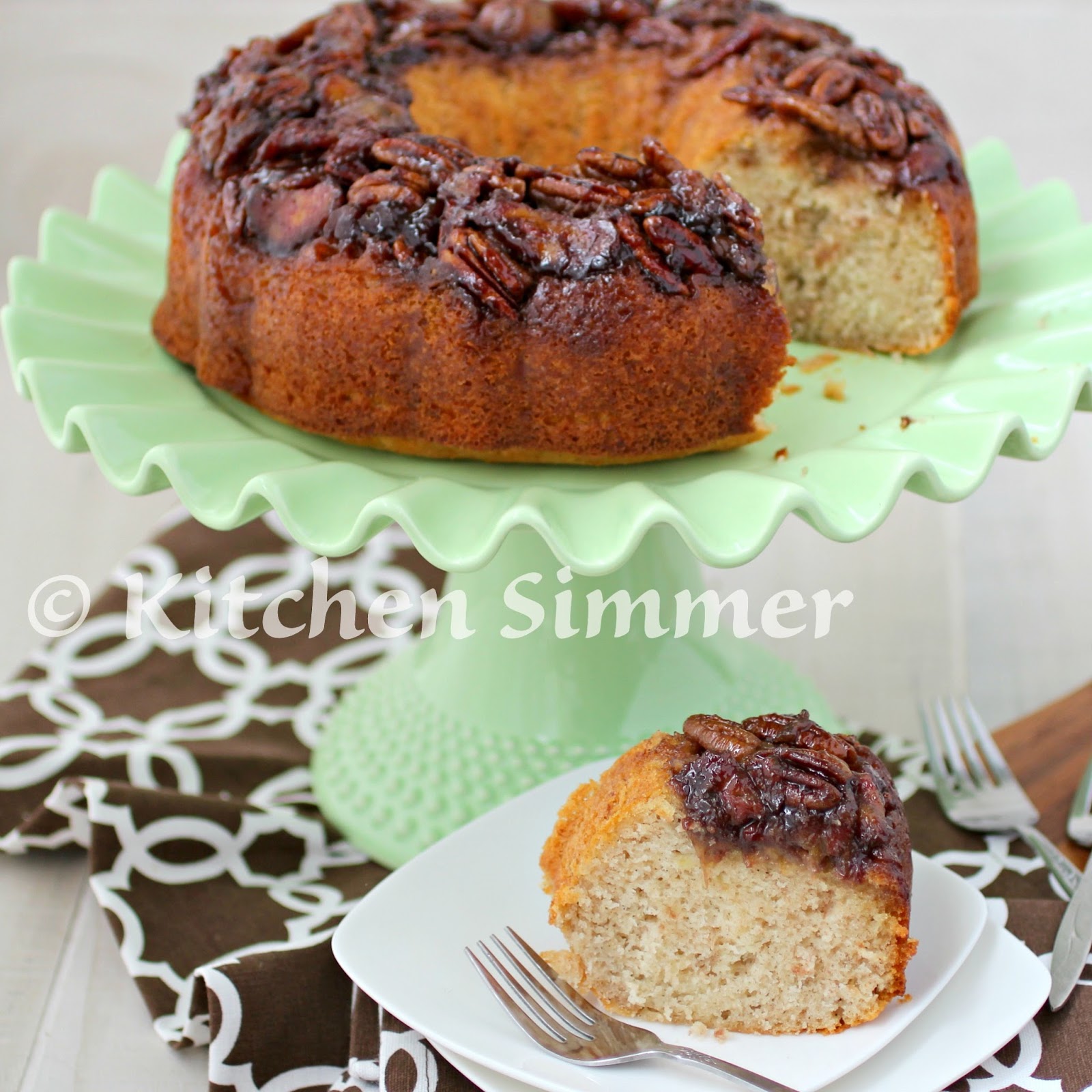 Kitchen Simmer: Banana Nut Bundt Cake