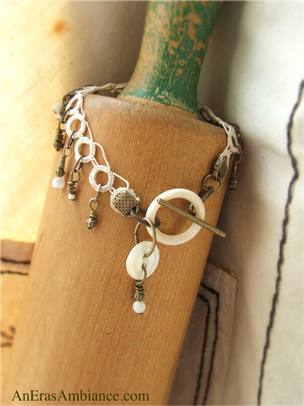 A Vintage Artist: Seamstress Envy - Vintage Upcycled Jewelry