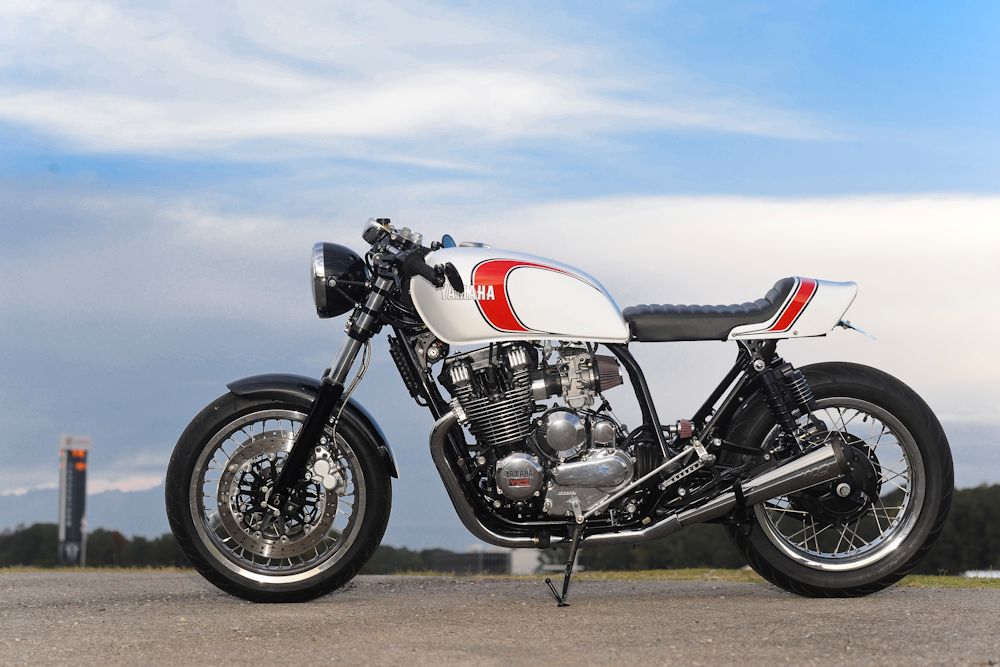 Hell Kustom : Yamaha XJ900 1983 By Hageman Motorcycles