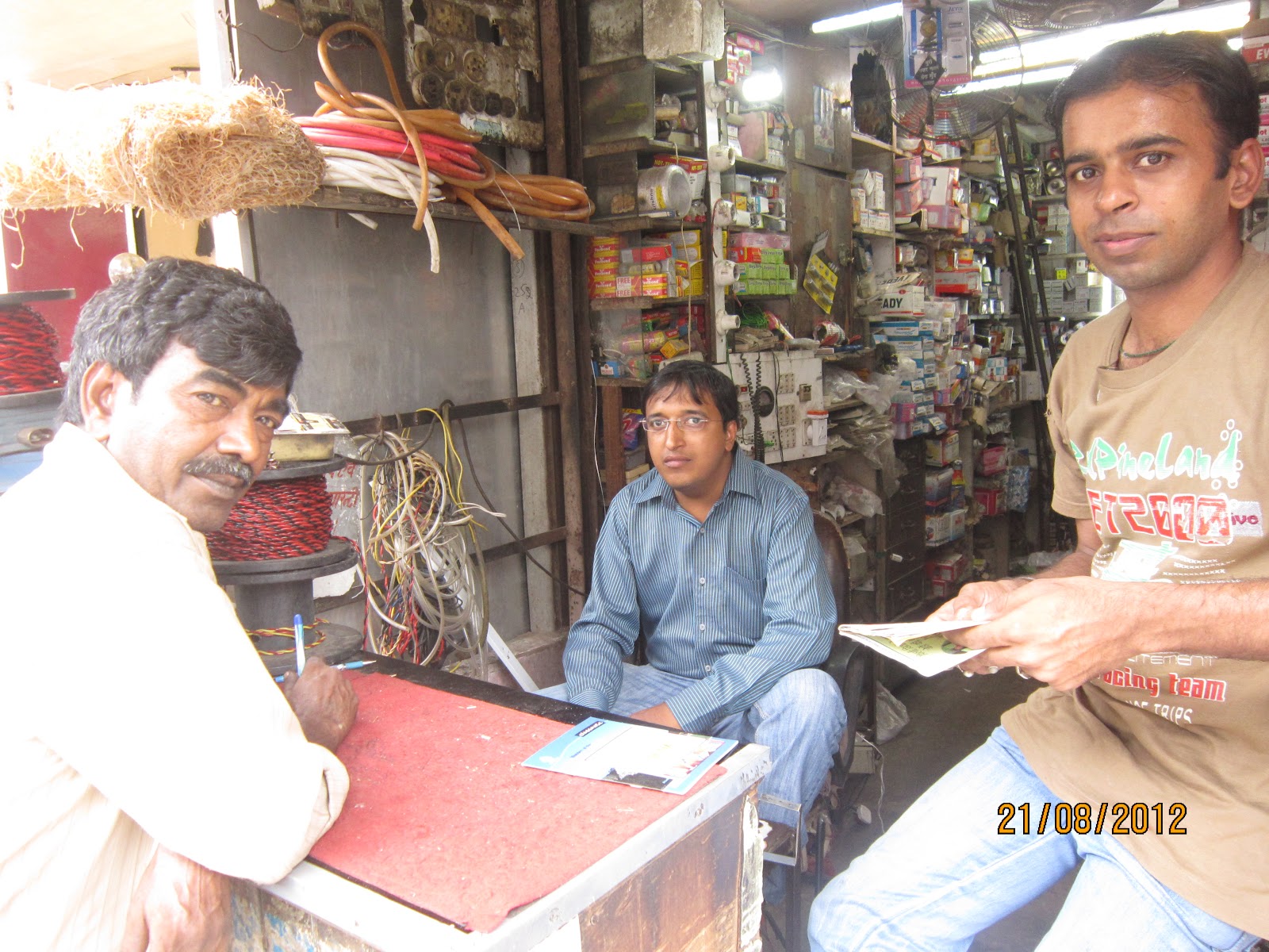 Kamla Nagar : Old Subji Mandi: Delhi: azad market to kamla nagar
