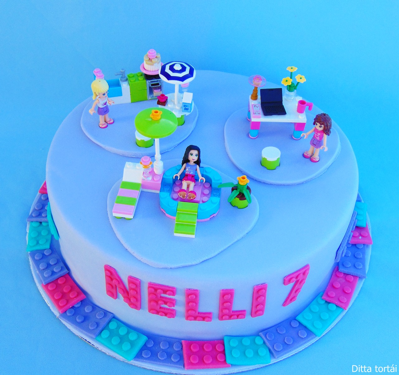 Ditta tortái: Lego Friends torta