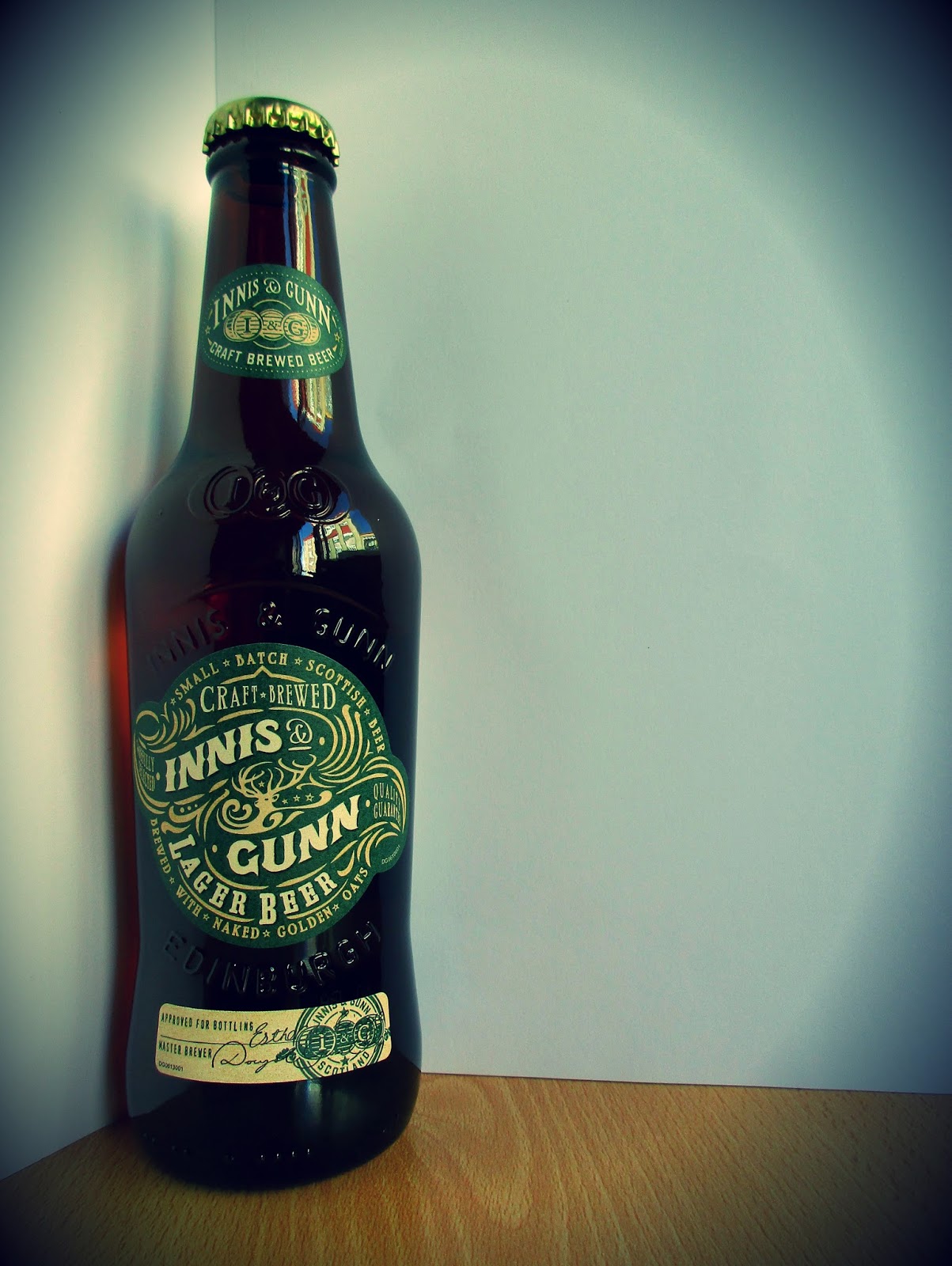 Cervecívoros: Innis & Gunn Lager Beer, la cerveza de sesión de los ...
