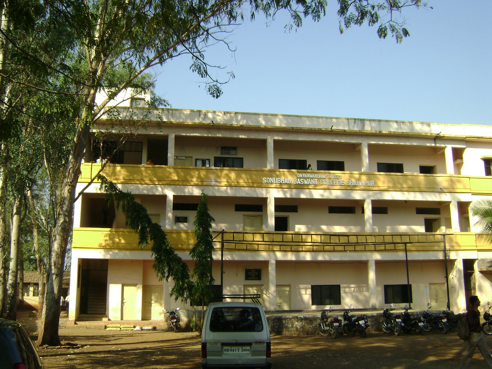 NSS SB college Shahapur: N.S.S Camp S.B. College Shahapur