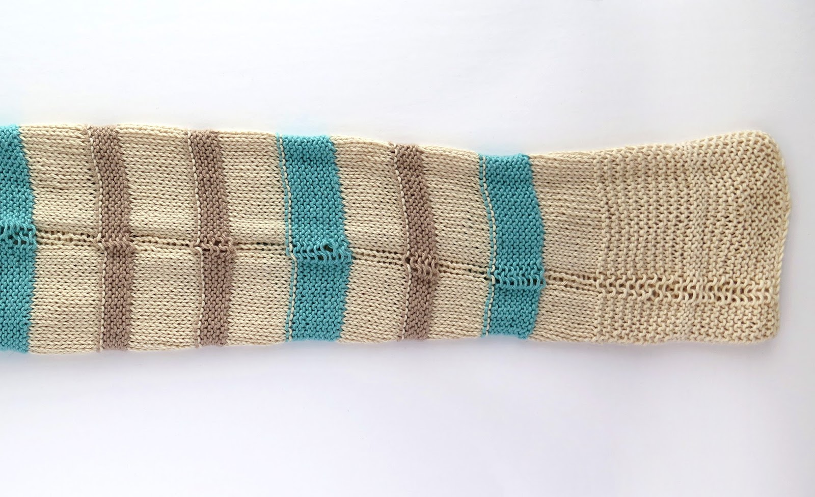 Sweet Tea, Soft Skeins: Laddering: how to fix it