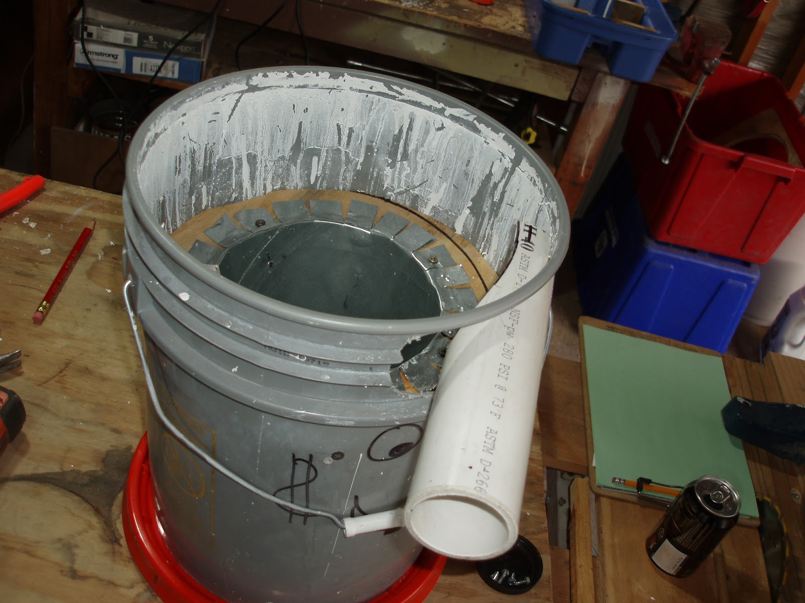 Homemade Conventional Cyclone Bucket Dust Collector/Separator Project DIY