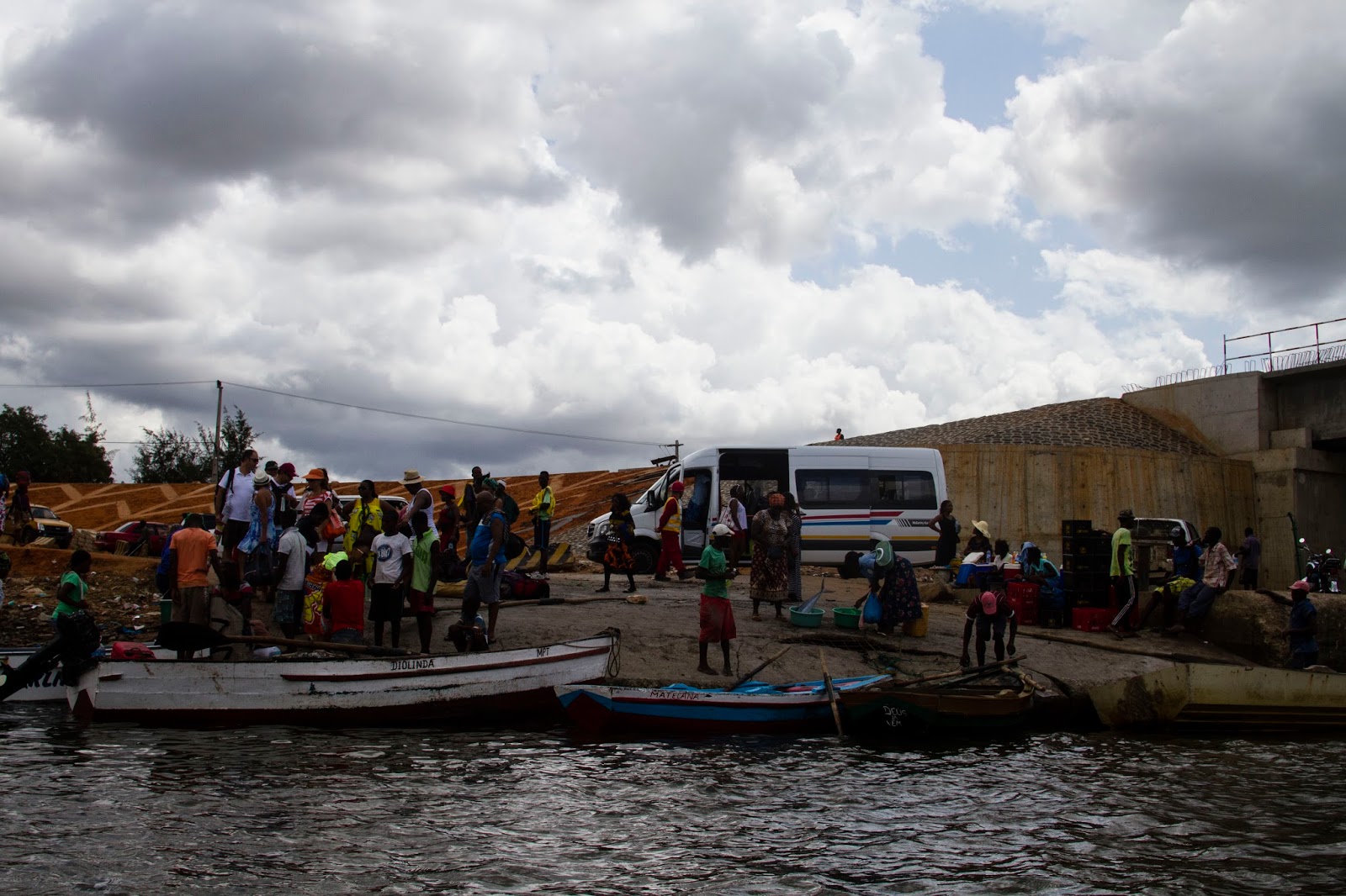 Macaneta: uma noite no Lugar do Mar