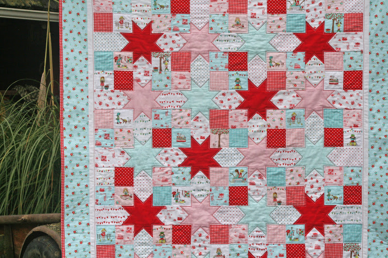 lovely little handmades: simple stars and patchwork quilt!