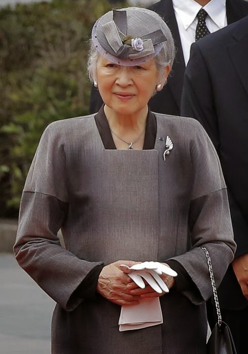 Luz y Arte: LA EMPERATRIZ MICHIKO