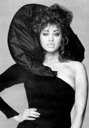 Lighting Up the Sky: Phyllis Hyman