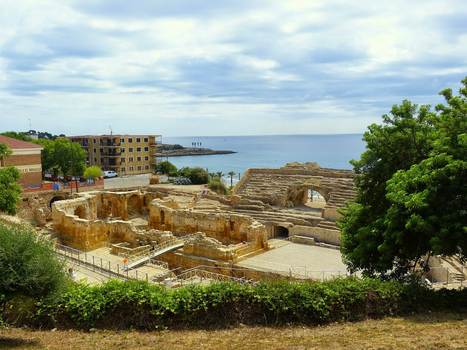 The Italian Backpacker: Tarragona & Sitges, two pearls of Catalonia