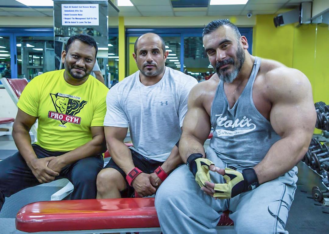 Muscle Lover: Brutal Arab bodybuilder Sayed Ibrahim Al Hashmi