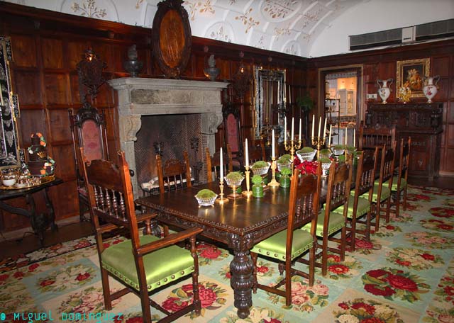 NYC Culture/Style: HOLIDAY HOUSE: A Glimpse at the Rooms