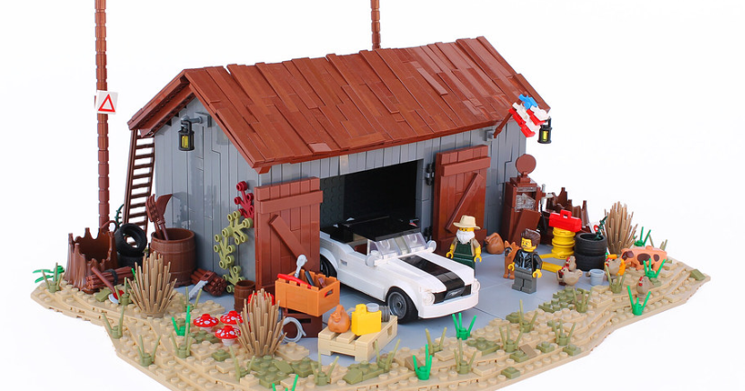 AnJ's Brick Blog: Moc Monday: The Barn Find