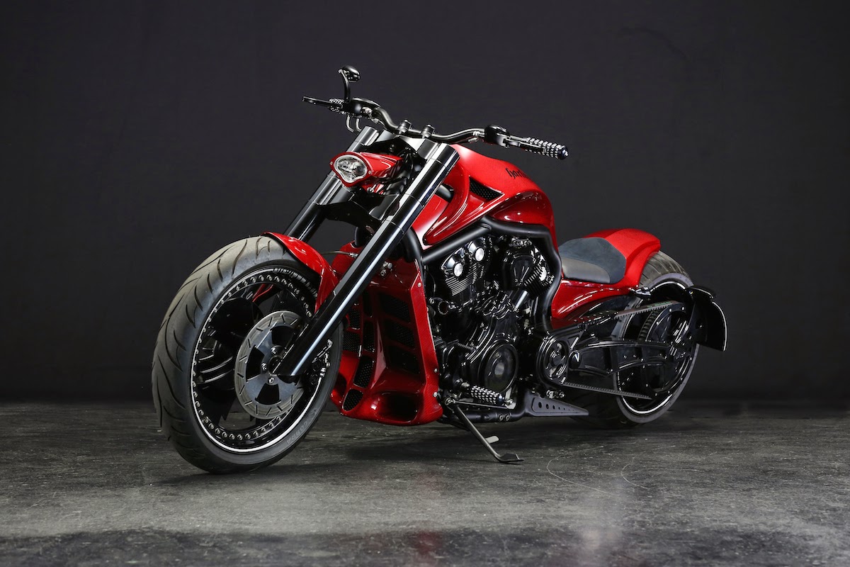 Modifikasi Harley Davidson VRSCD 2007 Ban Custom (Pict)