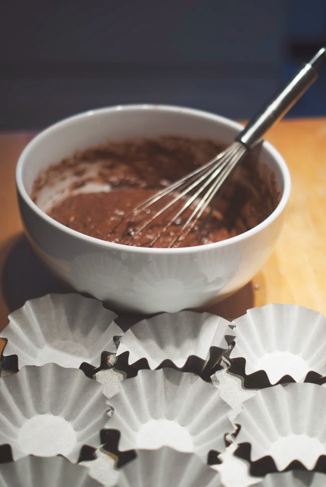 fox and gypsy: Devil's Food: Broken Glass Cupcakes