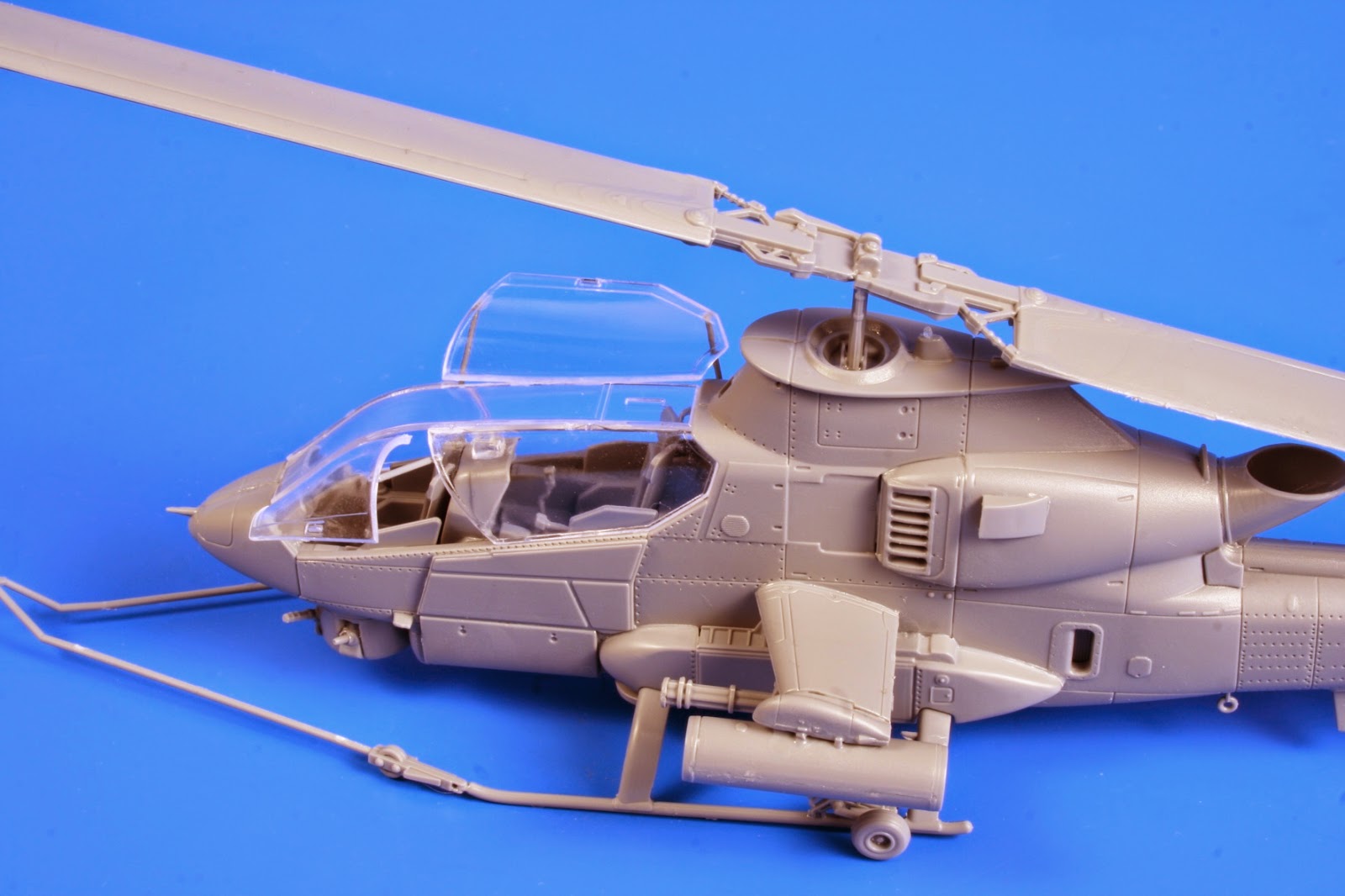 AH-1G Cobra kits are in stock