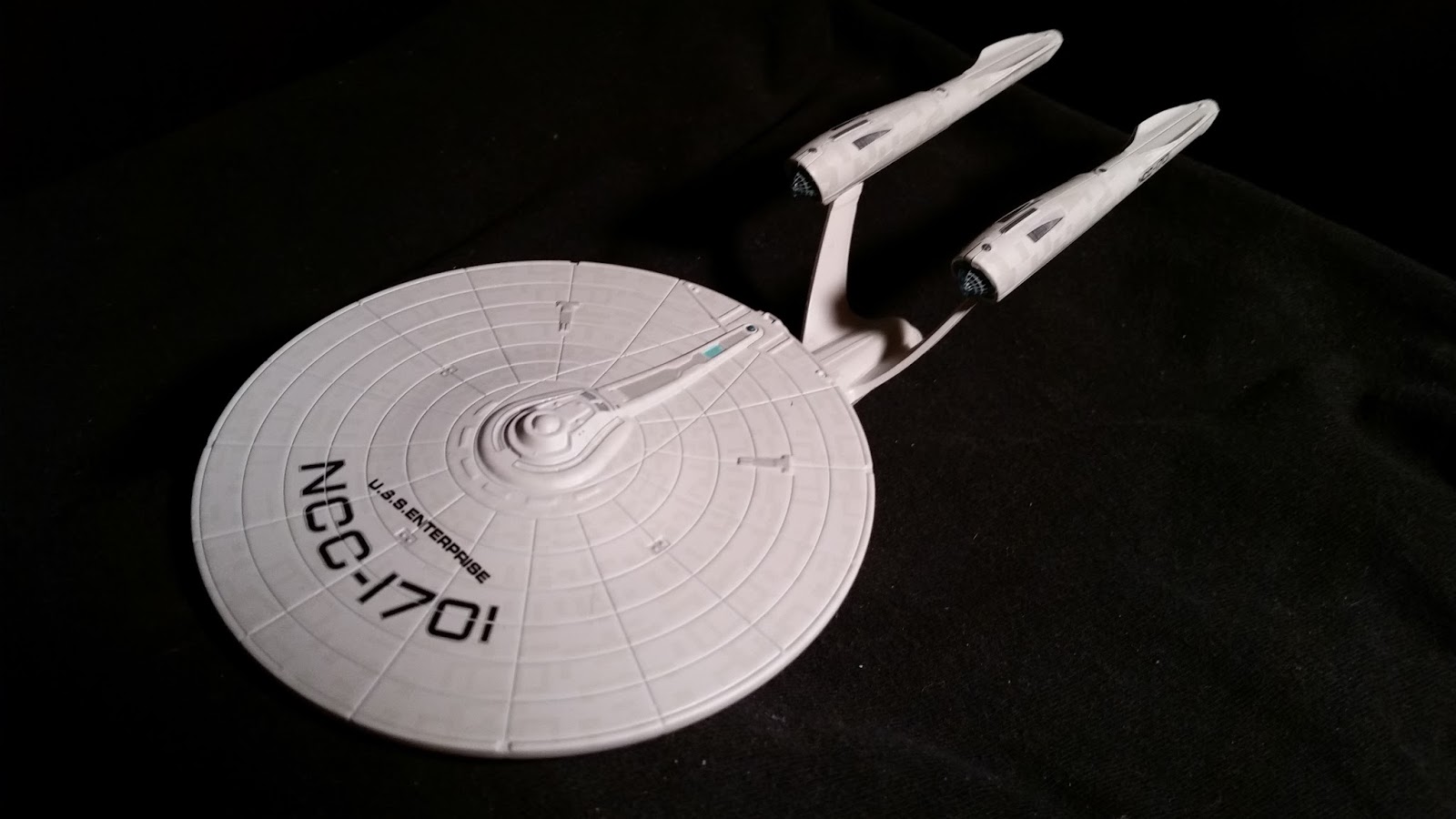 Deep Space Pat: EMvTW Special 12: USS Enterprise NCC-1701 (Constitution ...