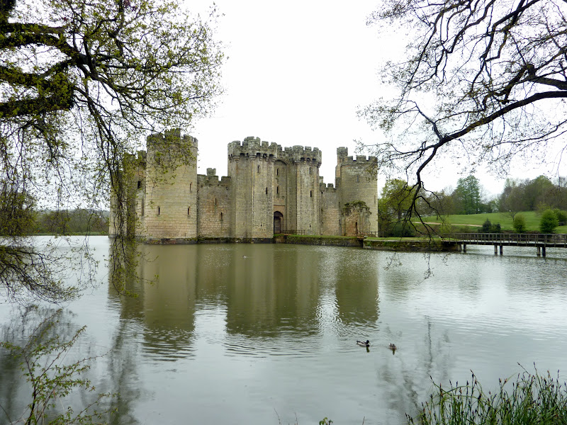 Snodge's subjective travel blog: Day 33 - Groombridge, Speldhurst ...