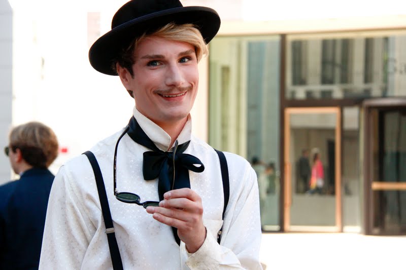 Clothes Worth Crowing About: A Man of Many Hats