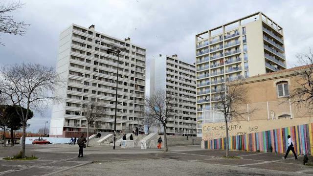 Vaillantitude: LECTURES DE FELIX PYAT