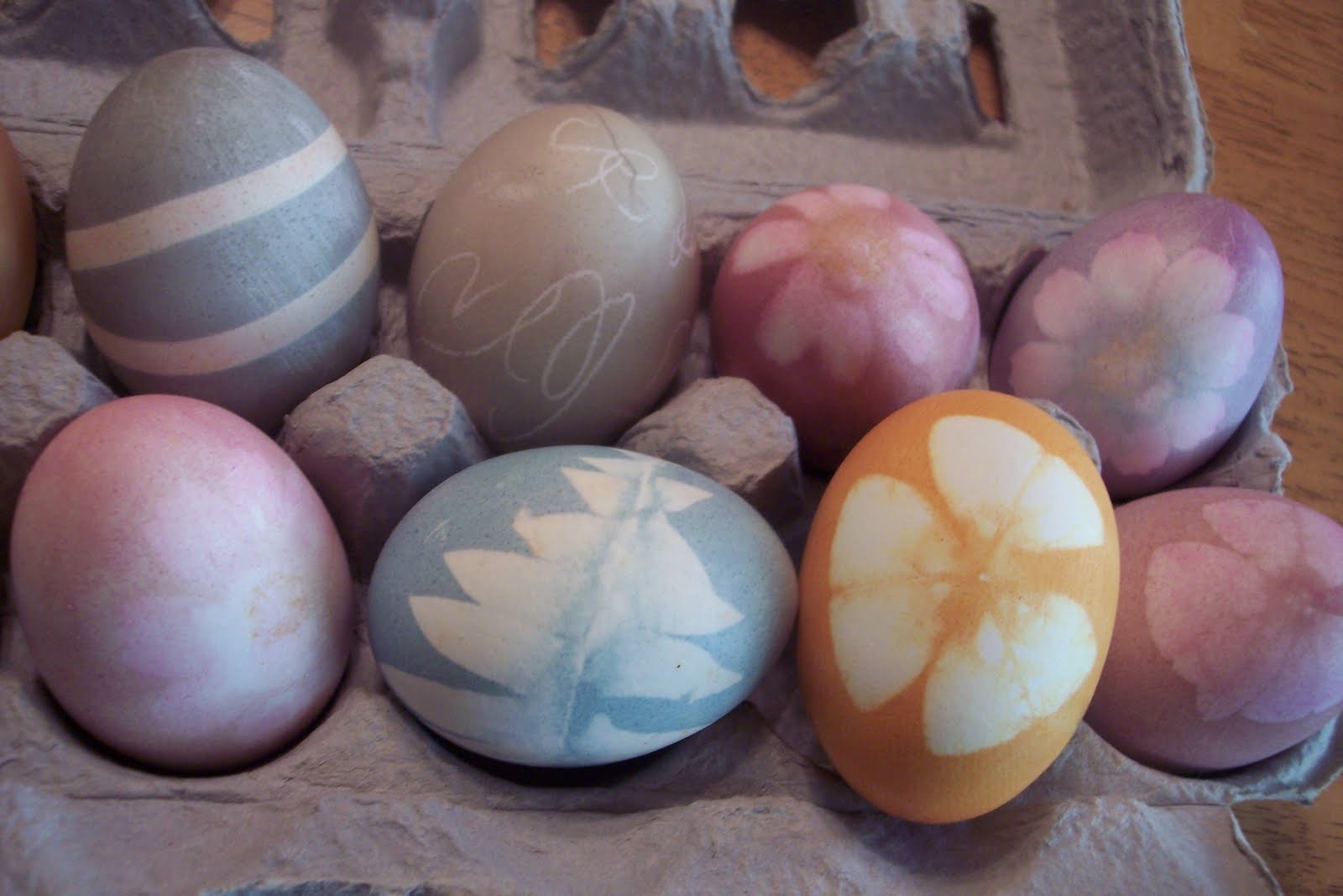 A Natural Nester: Earth Day-Easter Eggs