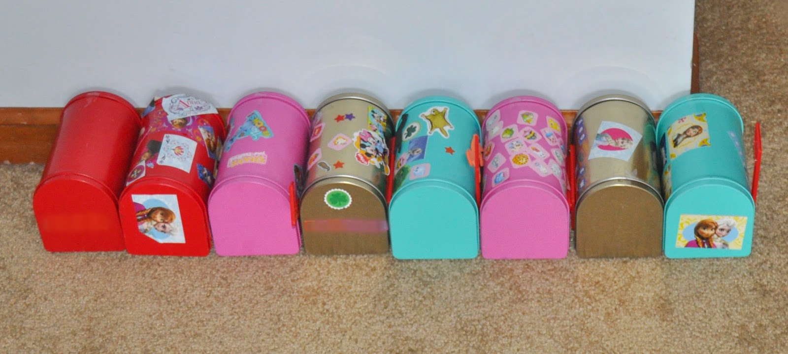 3 Easy Preschool Valentines Activities, Target Mailboxes and Hearts and ...